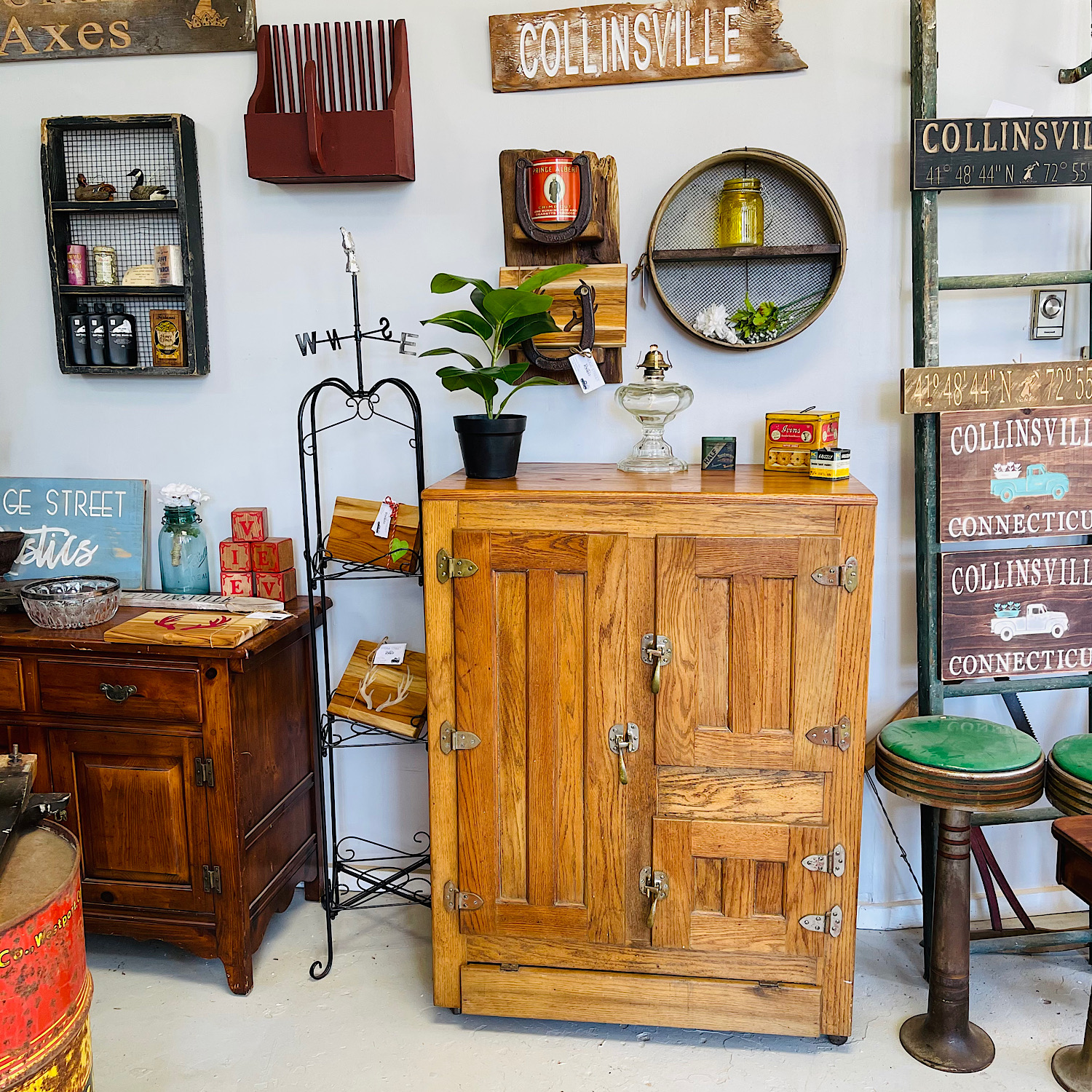 Bridge Street Rustics